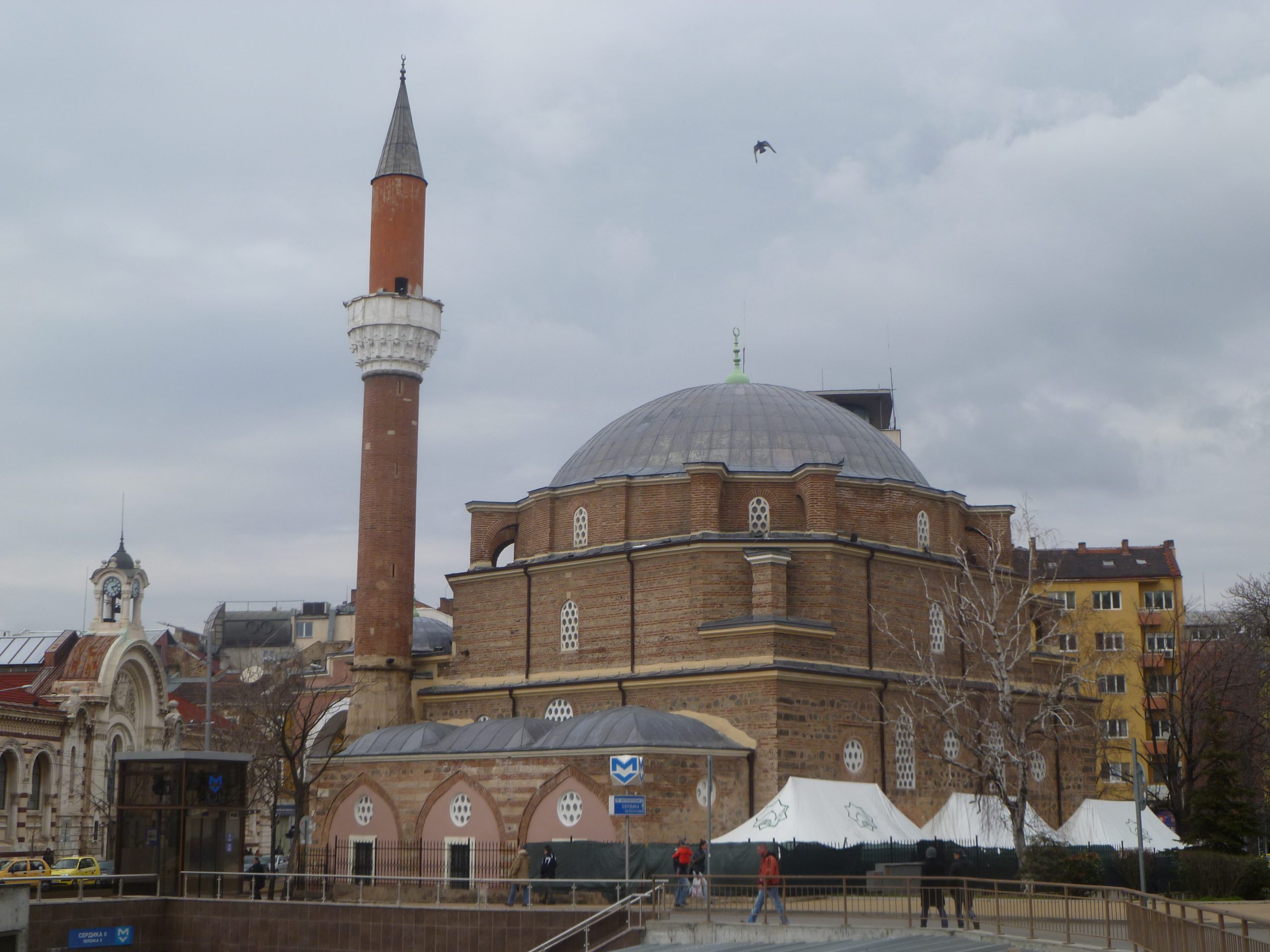 Survey finds no radicalisation among Bulgaria’s Muslims – The Sofia Globe