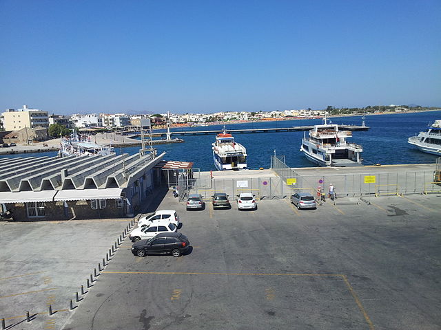 Greece busts ring selling fake documents to refugees – The Sofia Globe