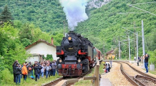 Bulgarian railways offers train excursions with ‘Europe’s most powerful ...