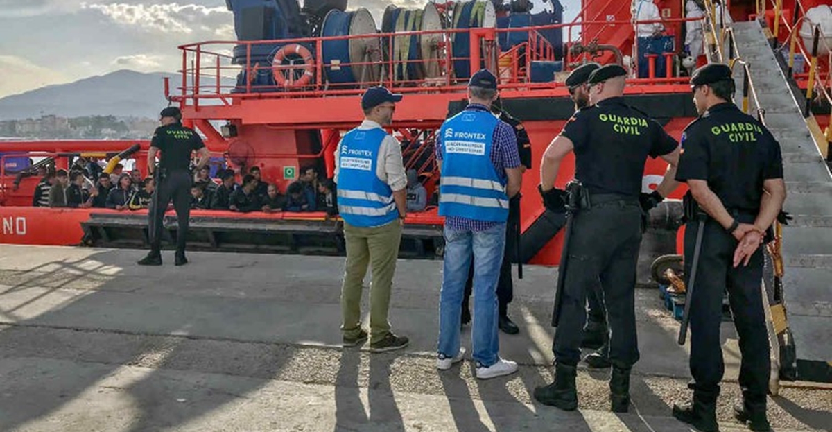 Frontex: Irregular border crossings into EU in January – August 2018 ...
