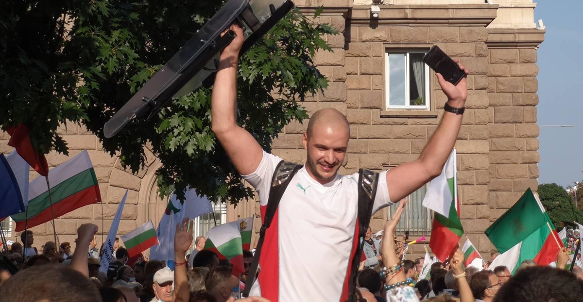 Arrests amid clashes as ‘national uprising’ protest assails Bulgaria’s ...