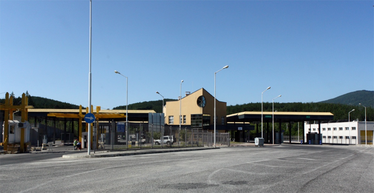 Ilinden-Exochi checkpoint at Bulgarian-Greek border opens to car and ...