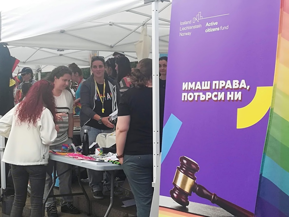 Thousands turn out for Sofia Pride 2021 – The Sofia Globe