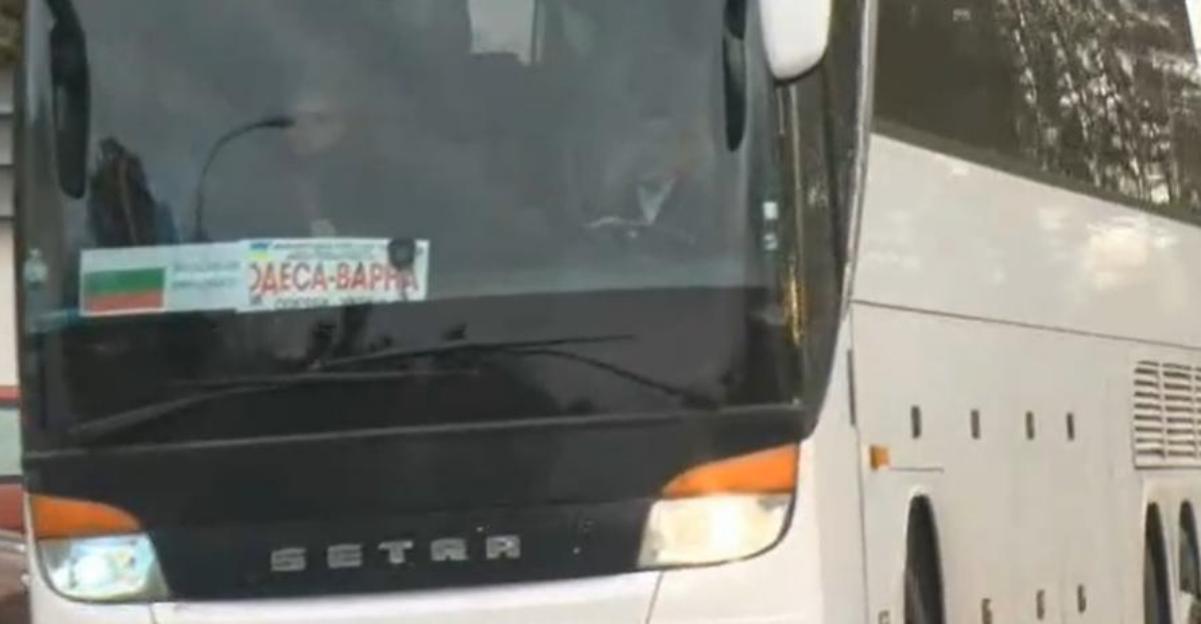 First buses with those fleeing Putin’s war on Ukraine arrive in ...