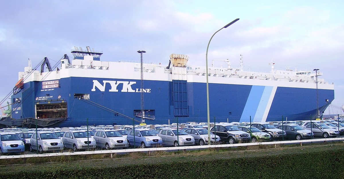 Crew, including Bulgarians, of hijacked vessel Galaxy Leader released ...