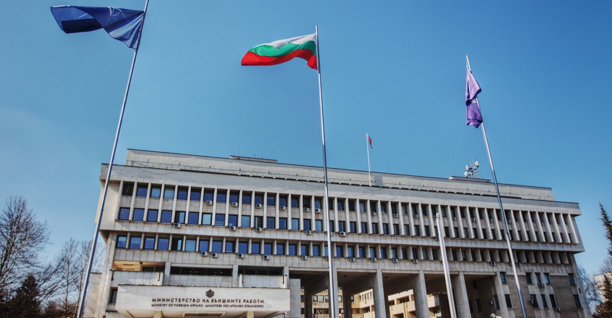 Foreign Ministry urges Bulgarians in Syria not to leave their homes ...