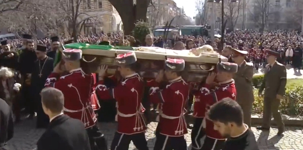 Bulgarian Orthodox Church Patriarch Neofit buried at St Nedelya church ...