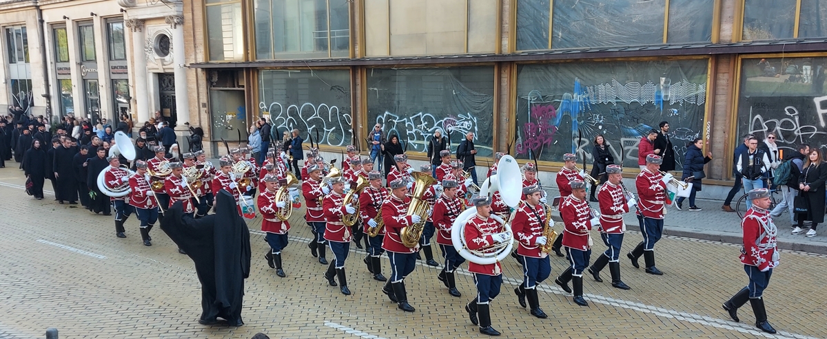 Bulgarian Orthodox Church Patriarch Neofit buried at St Nedelya church ...