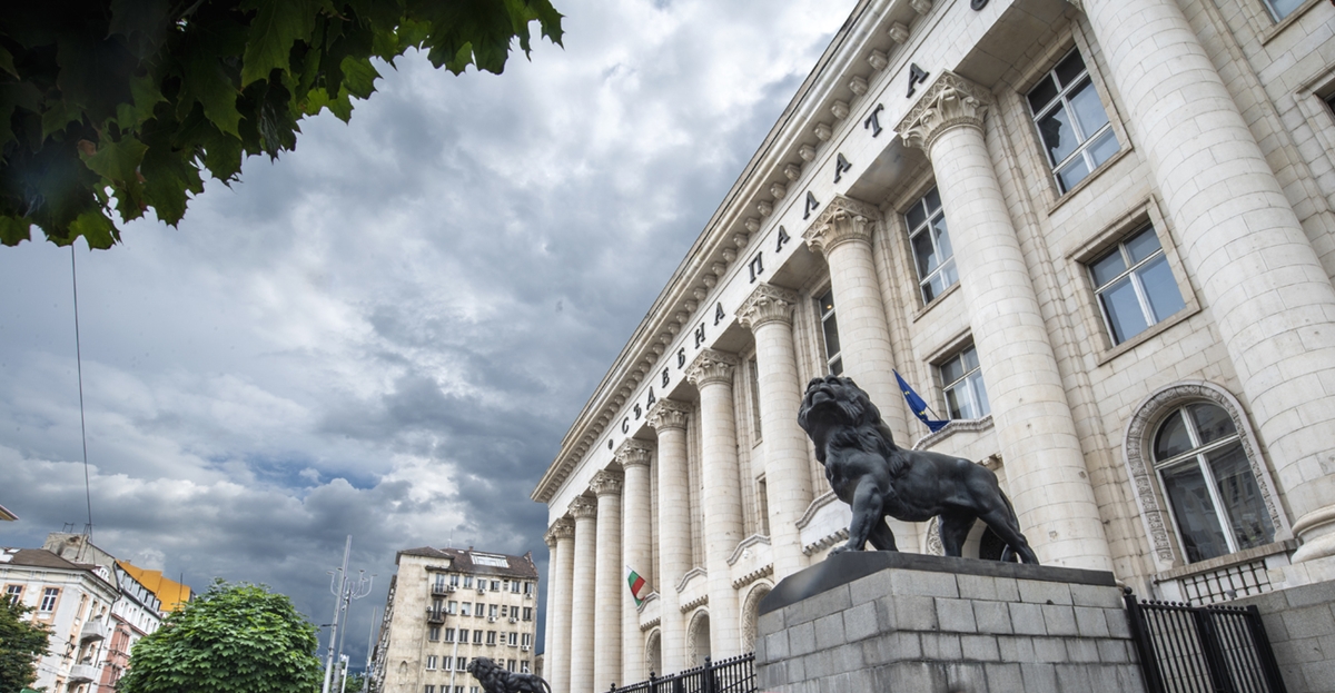 Prosecutors charge head of Bulgaria’s Customs Agency, critics allege ...