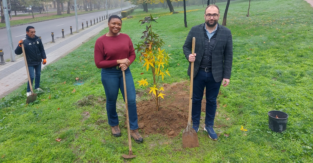 Cultivating meaning: World-famous US jazz star Lizz Wright plants a ...